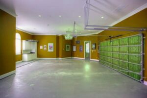 15 Best Garage Paint Colors To Spruce Up Your Space