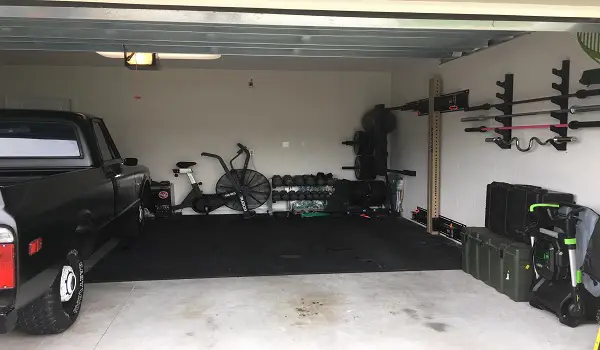 16 Best Half Garage Gym Ideas: Transform Spaces for Fitness